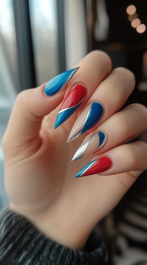 27 Eye Catching Red And Blue Nails Creative Ideas For A Statement