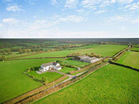 Iddesleigh Winkleigh Devon Property