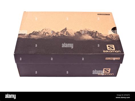 Kyiv Ukraine 28 October 2017 Salomon Sign On Salomon Shoe Box