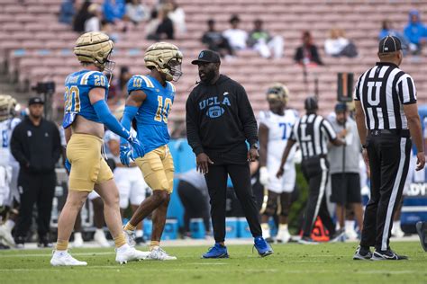 Spring Showcase Closes Out Ucla Footballs Year Amid Transfer Portal