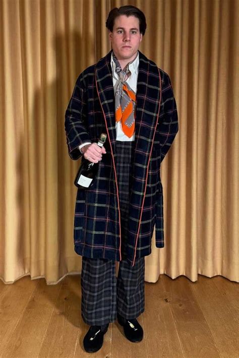 Dandy Style Masterclass For Young Men The Vou Style Guide The Vou