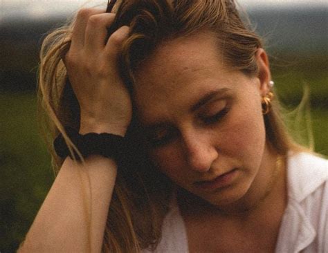 Talk Therapy Vs Somatic Therapy Key Differences