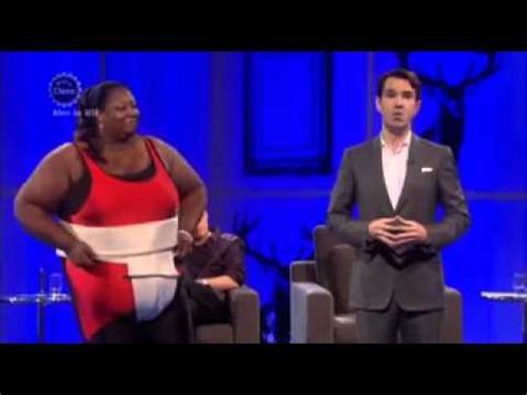 Джимми Карр и Сумаистка - YouTube