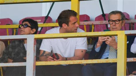 Clamoroso A Ravenna Arriva Ariedo Braida Dirigente Simbolo Del Milan