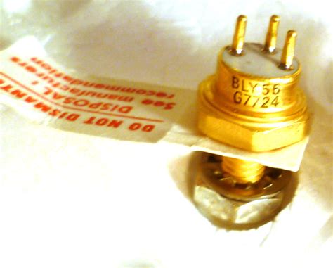 Philips Bly55 Si Npn Vhf Power Transistor To60 Om0265b Rich Electronics