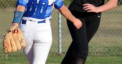 Lady Crusader Bats Struggle Against Cfca Archives