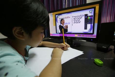 Bumpy Start For Distance Learning Bangkok Post Learning Learn English