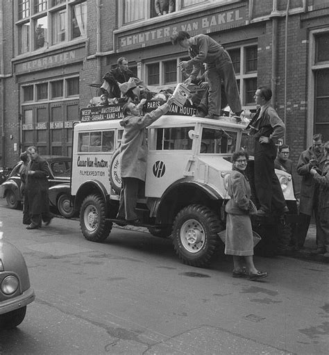 Canadian Military Pattern Truck Cmp Amz Newspaper