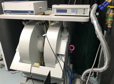 Electron Paramagnetic Resonance Epr Spectroscopy Equipment And Facilities Henry Royce