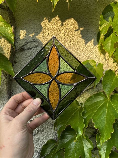 Free Stained Glass Pattern Simple Stainglass Patterns Easy Diy