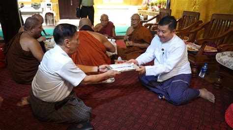 မွန်ပြည်နယ် ဝန်ကြီးချုပ် ဦးအောင်ကြည်သိန်း မော်လမြိုင်မြို့၊ ပန်းပဲတန