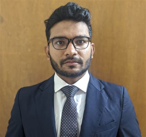 Abdullah As Sami Medium