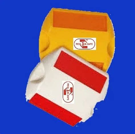 Pavement Marker At Best Price In Salem By Qifayath Enterprises LLP ID