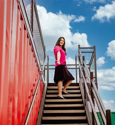 About Julia Becker Coaching