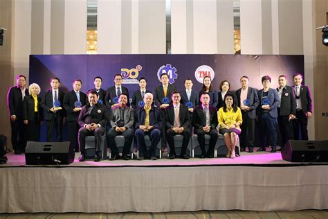 รับรางวัลชนะเลิศสาขาผลิตในเชิงอุตสาหกรรมระบบหุ่นยนต์ ตัด เจียร เชื่อม อัติโนมัติ ด้วยภาพสามมิติ