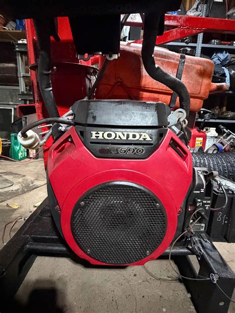 Leaf Vacuum 2016 Honda 690 22hp Canister Vacuum Cleaners