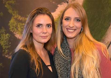 Vernissage Jahrbuch Rennsport Schweiz 2019 Carlabelle Carla Welti Und