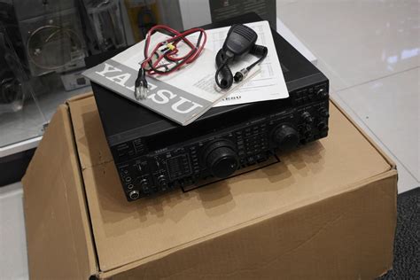 Second Hand Yaesu Ft 1000mp Hf Transceiver Classic Hf Base Station