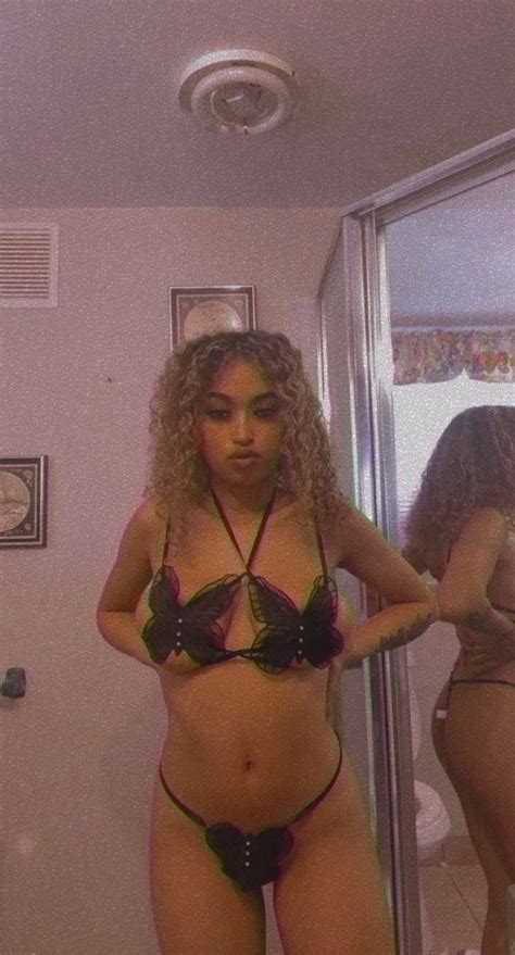 Butterfly Effect🦋💦 Scrolller