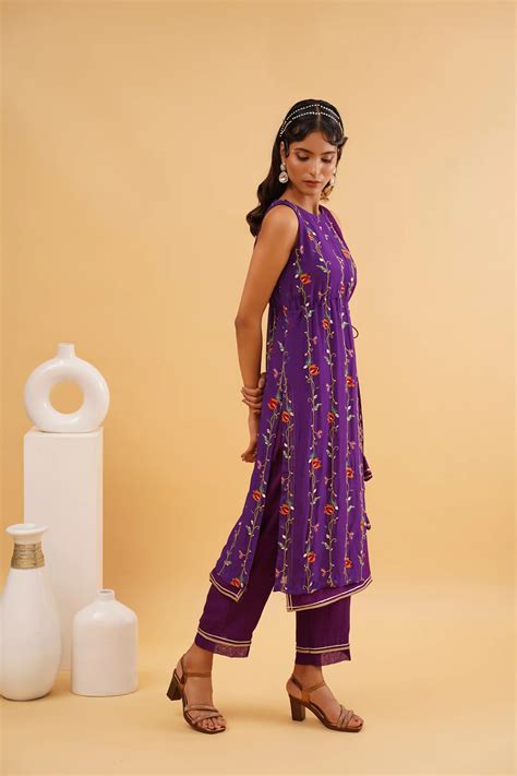 Gulzaar Kurta Set Urbanmati