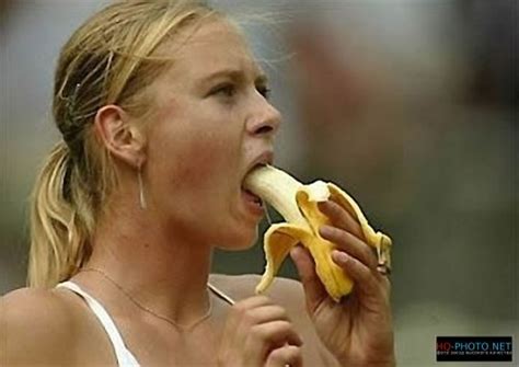 Maria Sharapova Banana Pic
