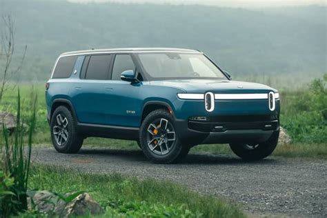 Used 2022 Rivian R1s Consumer Reviews 0 Car Reviews Edmunds