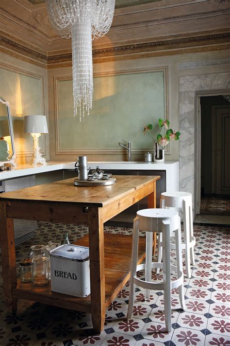 Charles Ghost Stool By Kartell