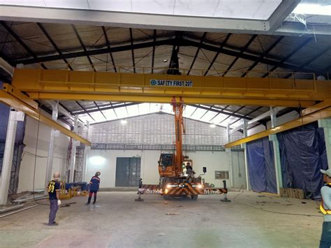 Erection Girder Overhead Crane Pembuatan Crane Overhead Crane Lift Barang Hoist Crane