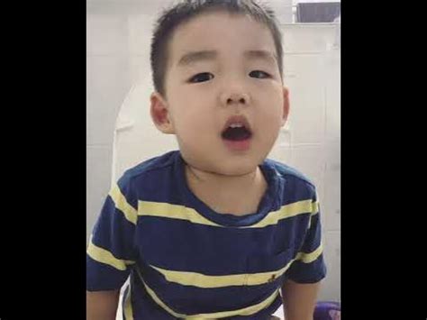 26개월 주엘 첫 변기 응가 성공 Youtube
