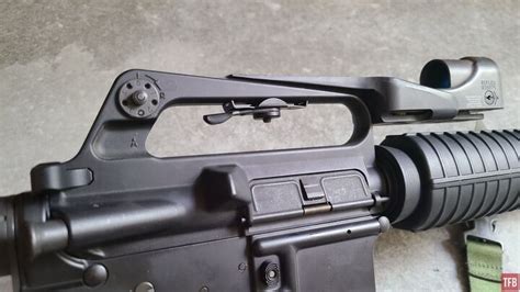 A Guide To The Ar 15 Carry Handle
