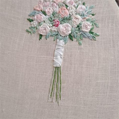 Hand Embroidery Frame Custom Wedding Bouquet Design Anniversary T