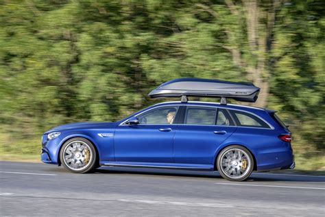 Mercedes Amg Cars Now More Road Trip Friendly Thanks To New Roof Box Carscoops