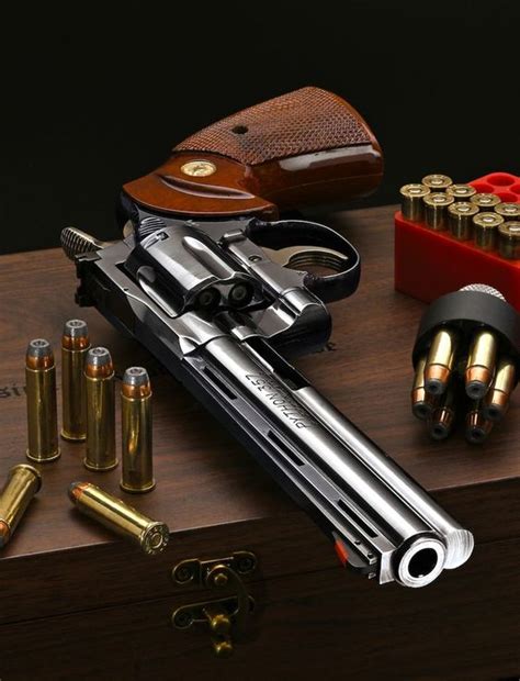 Colt Python GunPorn