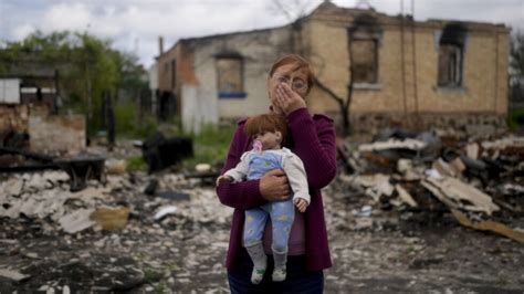 Среднощна руска атака в Одеса има 14 ранени