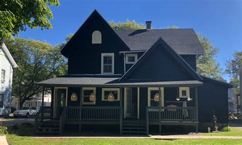 10 Trending Exterior Paint Colors For 2023