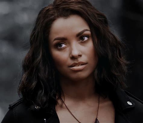 Pin By Lucia On The Vampires Diaries Bonnie Vampire Diaries Vampire