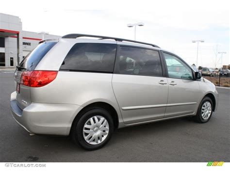 2009 Silver Shadow Pearl Toyota Sienna Le 41533603 Photo 2 Gtcarlot