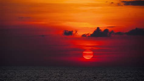 Red Sunset Over Ocean 7071917 Stock Video At Vecteezy