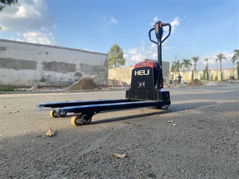 Xe NÂng ĐiỆn DẮt LÁi Model Cbd20j Li S Giá Tốt