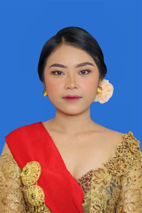 Ni Made Dewi Trisna Yanti