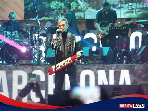 Peringati 45 Tahun Berkarya Fariz Rm Siap Gelar Konser Akbar