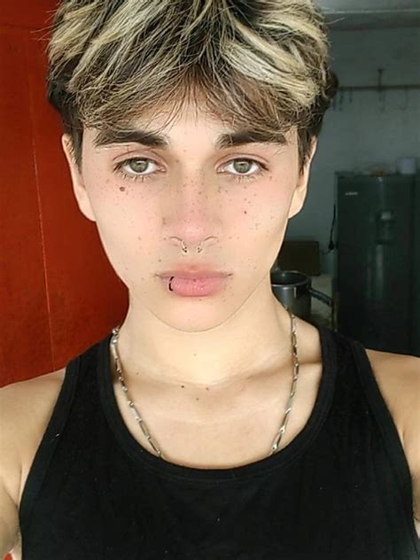 Erik Birch Webcam Model Profile Xhamsterlive