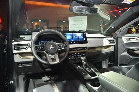 Mitsubishi Xforce 2024 Giá Lăn Bánh Xforce