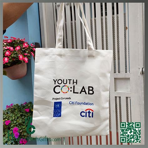 tÚi vẢi bỐ canvas khÁch hÀng youth colab quà tặng hoàng minh