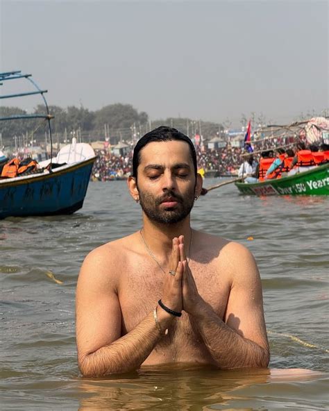 Hemansh Kohli Shares Captivating Photos From Maha Kumbh Visit In