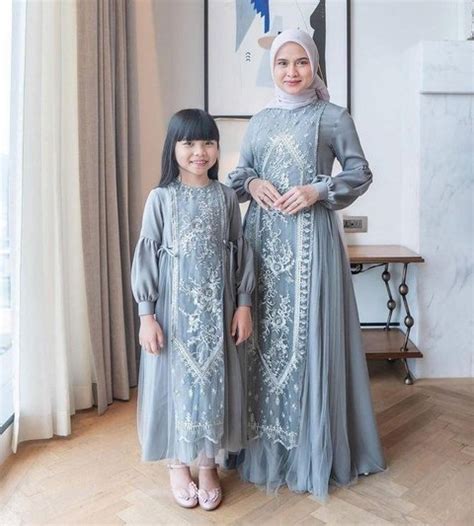 7 Inspirasi Model Baju Gamis Rayon untuk Lebaran 2025, Tampil Anggun ...