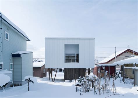 Top Heavy House By Archi LAB Will Minimise Snow Buildup