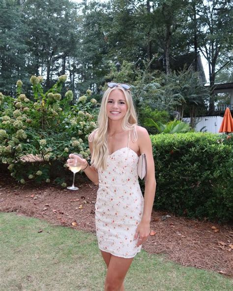 Alec Bohms Girlfriend Jacque Darby Biography Age Net Worth Siblings