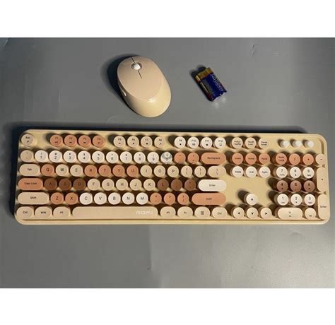 Mofii Wireless Keyboard Computers And Tech Parts And Accessories Computer Keyboard On Carousell