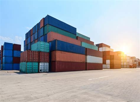 Modular Data Centers Prefabricated Containers And Modules Dgtl Infra